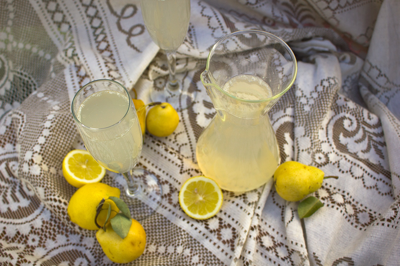 When life gives you pears, make the lemonade Duchesse à la Russe ...