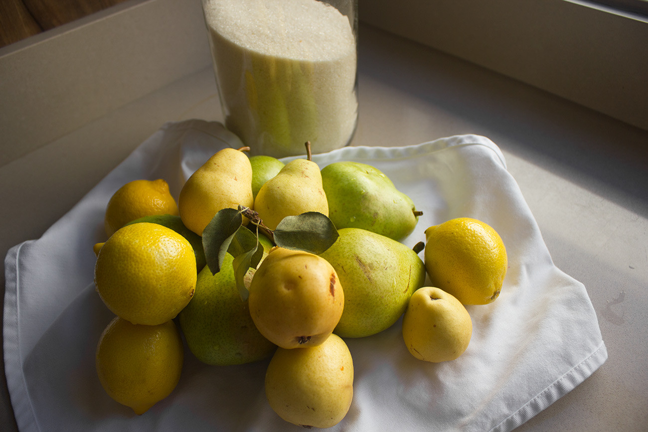 When life gives you pears, make the lemonade Duchesse à la Russe ...