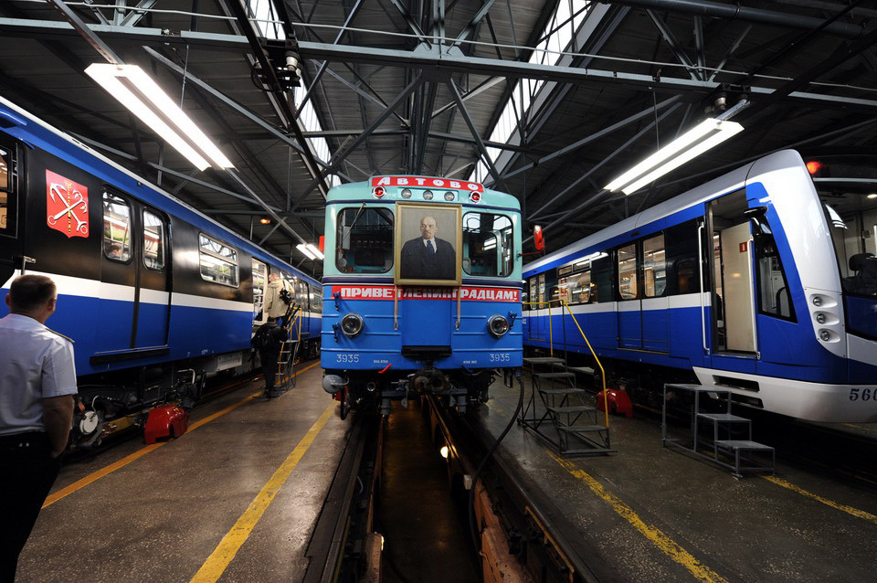 Retro trains that can transport you back in time (PHOTOS) - Russia Beyond