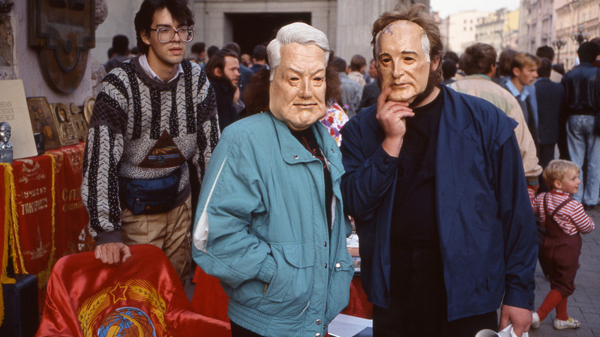 What was so ‘wild’ about 1990s Russia? - Russia Beyond