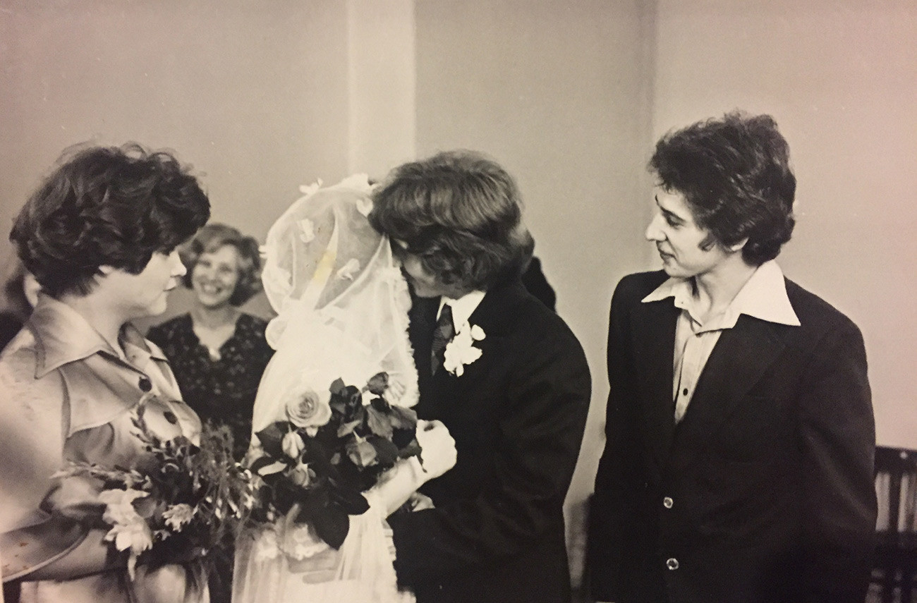 Como eram os rituais de casamento na União Soviética? - Russia Beyond BR