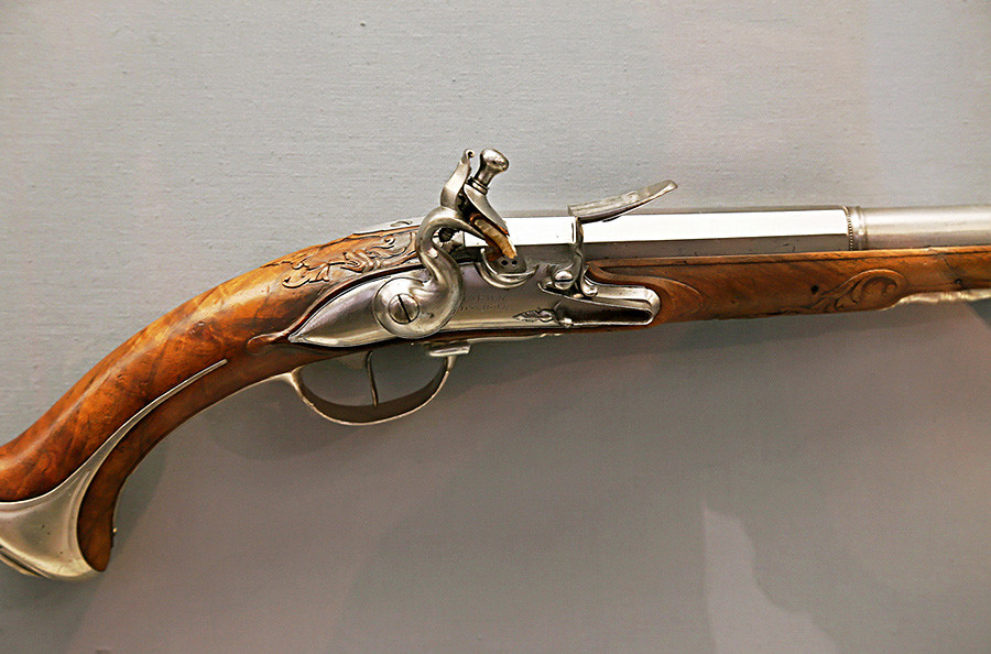 Weapons and armor presented to Russia’s rulers - Russia Beyond