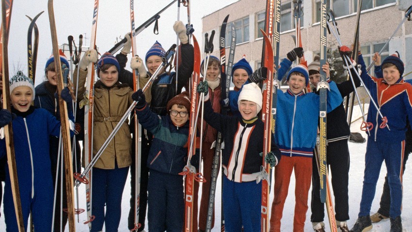 Physical education in Soviet schools – what was it like? (PHOTOS ...