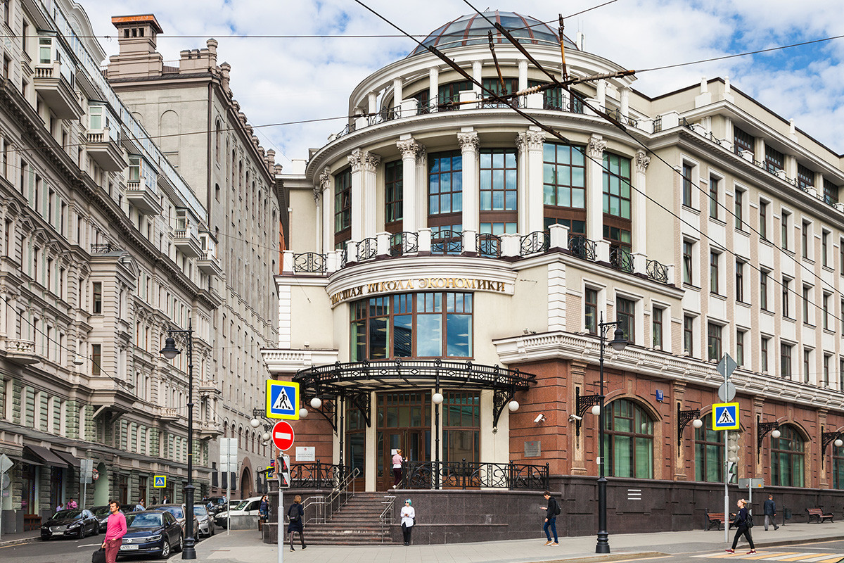 6 reputable Russian universities offering Master’s programs in English ...