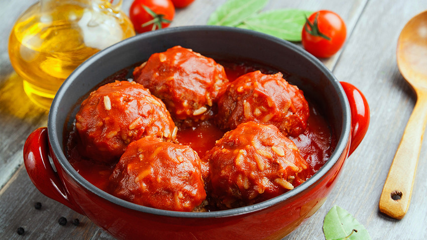 #QuarantineCooking: 7 simple Russian dishes requiring only 7 ...