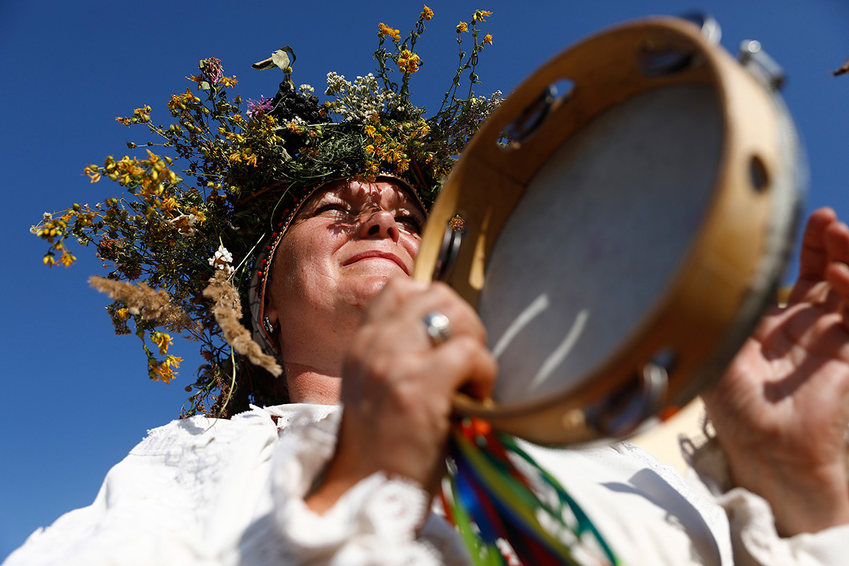 10 Russian folk musical instruments you need to know - Russia Beyond