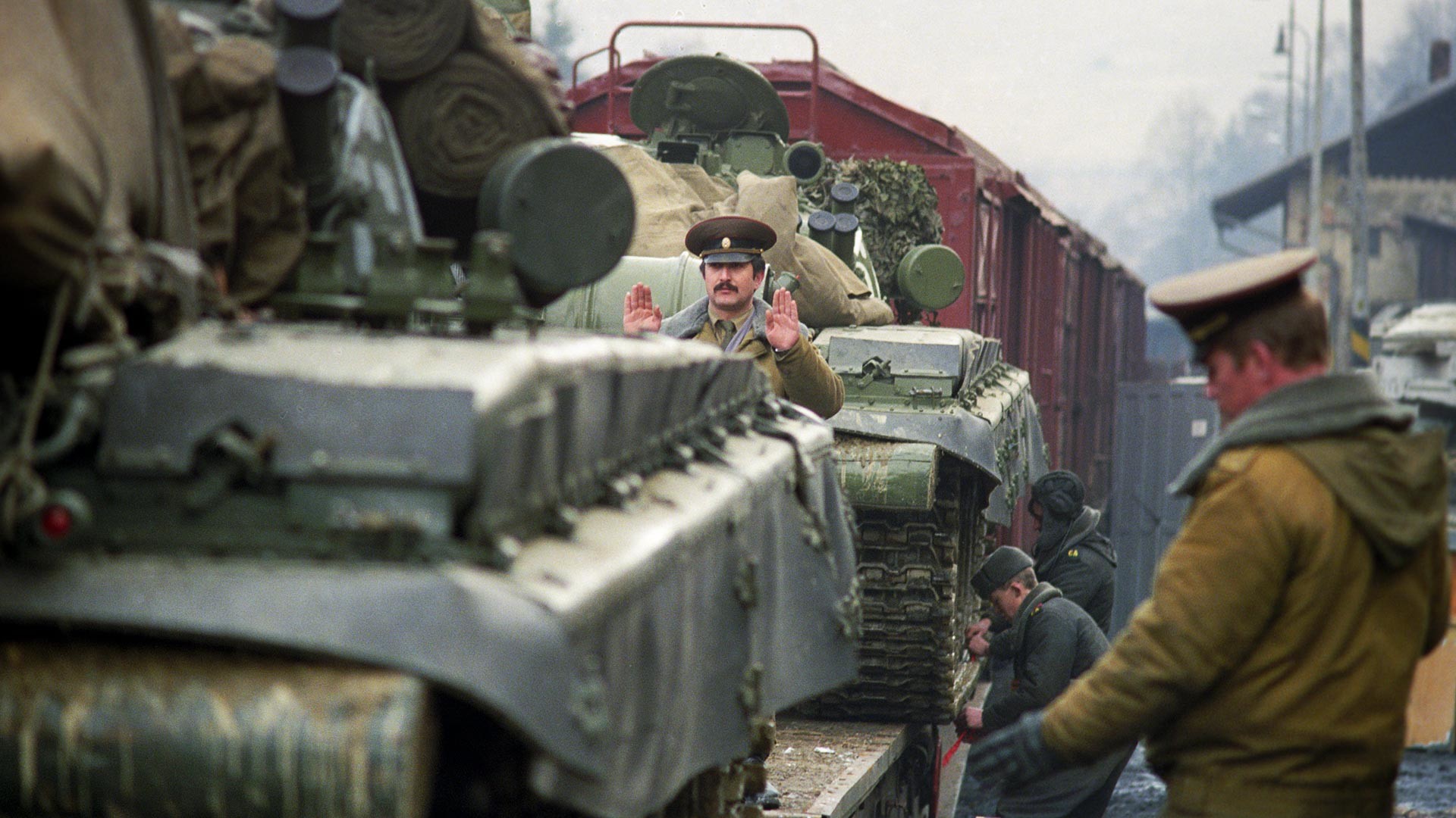 How the USSR pulled its troops from Eastern Europe - Russia Beyond