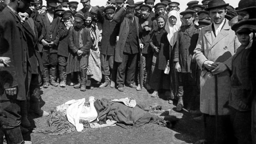 The Khodynka tragedy: A coronation ruined by a stampede - Russia Beyond