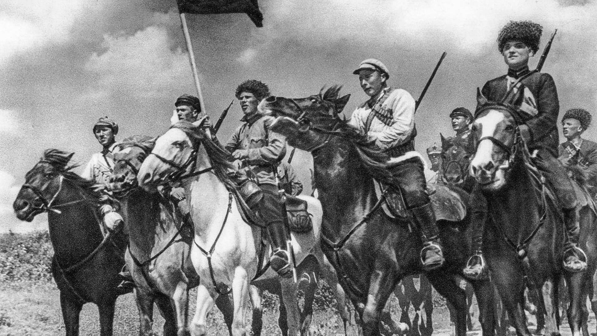 Stalin’s favorite military unit (PHOTOS) - Russia Beyond