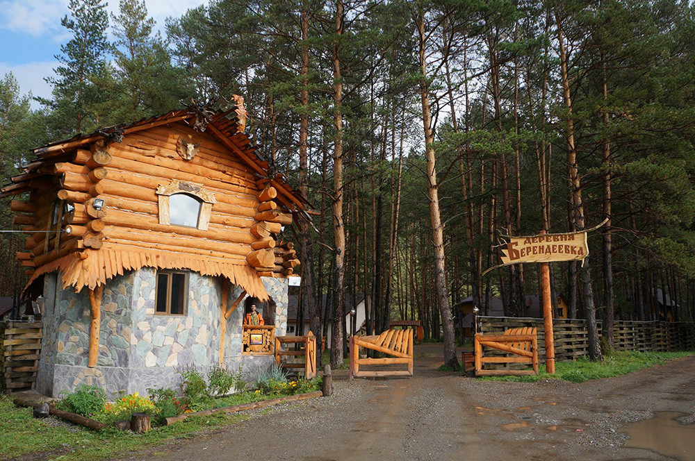 Top 10 traditional Russian-style hotels - Russia Beyond