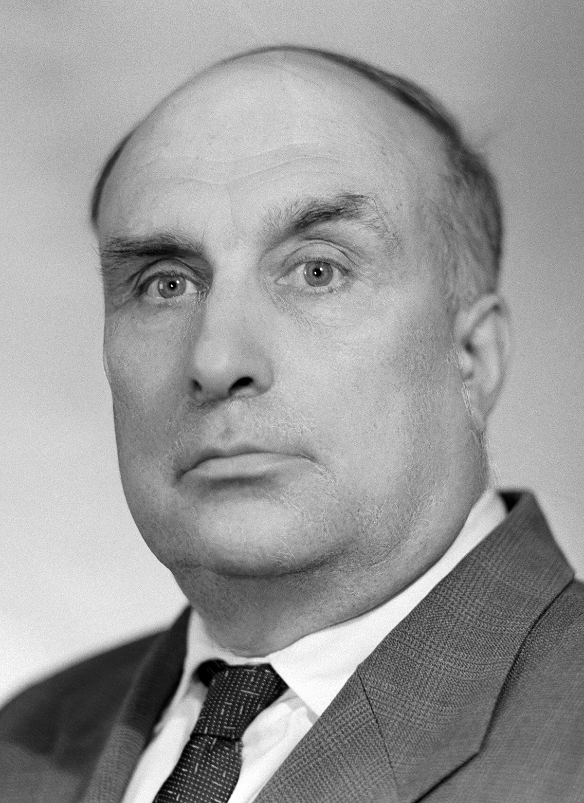 All 57 Russians that graced the cover of Time Magazine - Russia Beyond