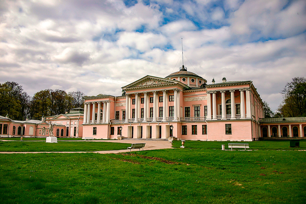 5 most BEAUTIFUL Moscow noble estates (PHOTOS) - Russia Beyond