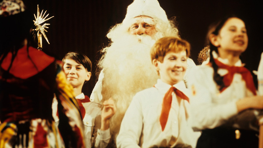 5 bizarre things kids asked Soviet Santa for Christmas - Russia Beyond