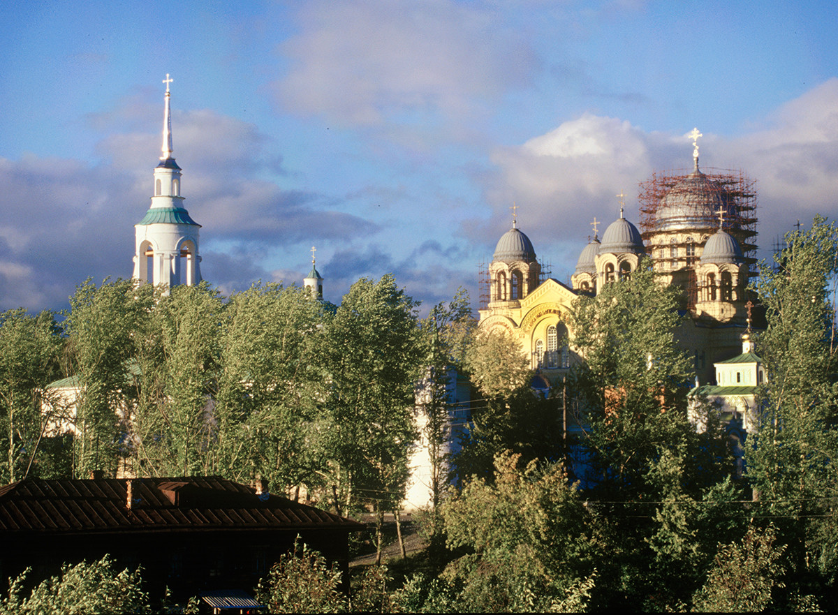 St. Nicholas Monastery in the Urals and the 'people’s saint' - Russia ...
