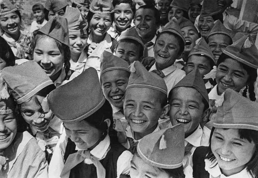 15 photos that prove Russians CAN SMILE - Russia Beyond