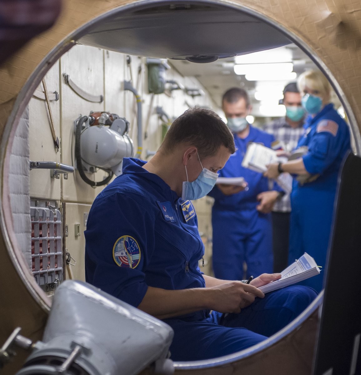 Sink, sell or service station: What’s Russia going to do with the ISS ...