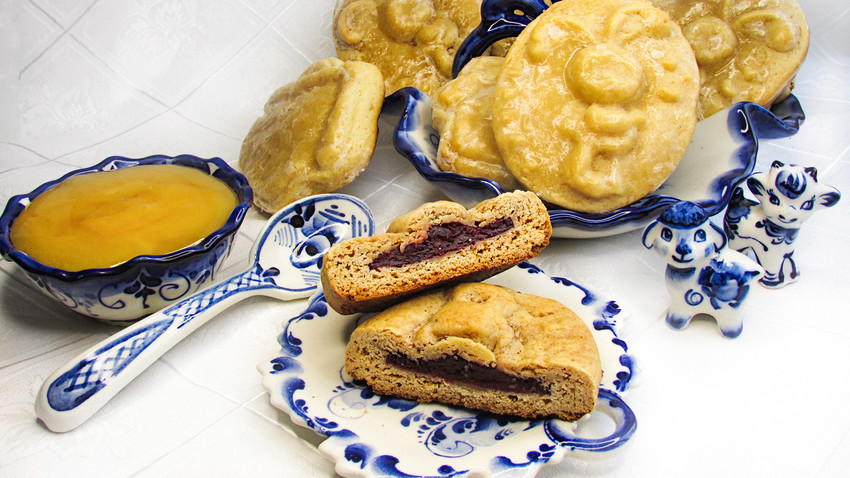 Vyazma pryaniki: Master the most expensive Russian gingerbread (RECIPE ...