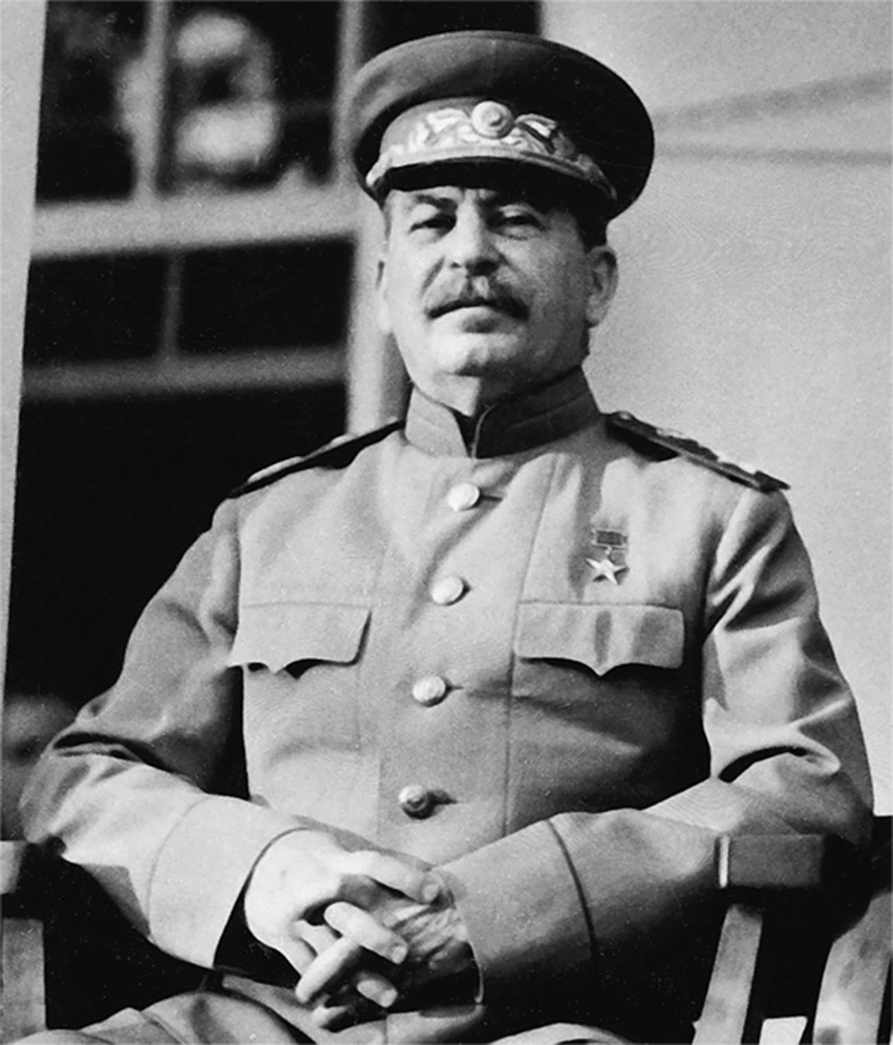 Hear the ACTUAL voices of Lenin, Nicholas II, Stalin and others ...