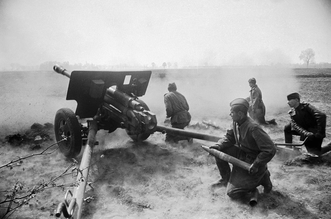 The Nazis’ ferocious final strike in WWII (PHOTOS) - Russia Beyond