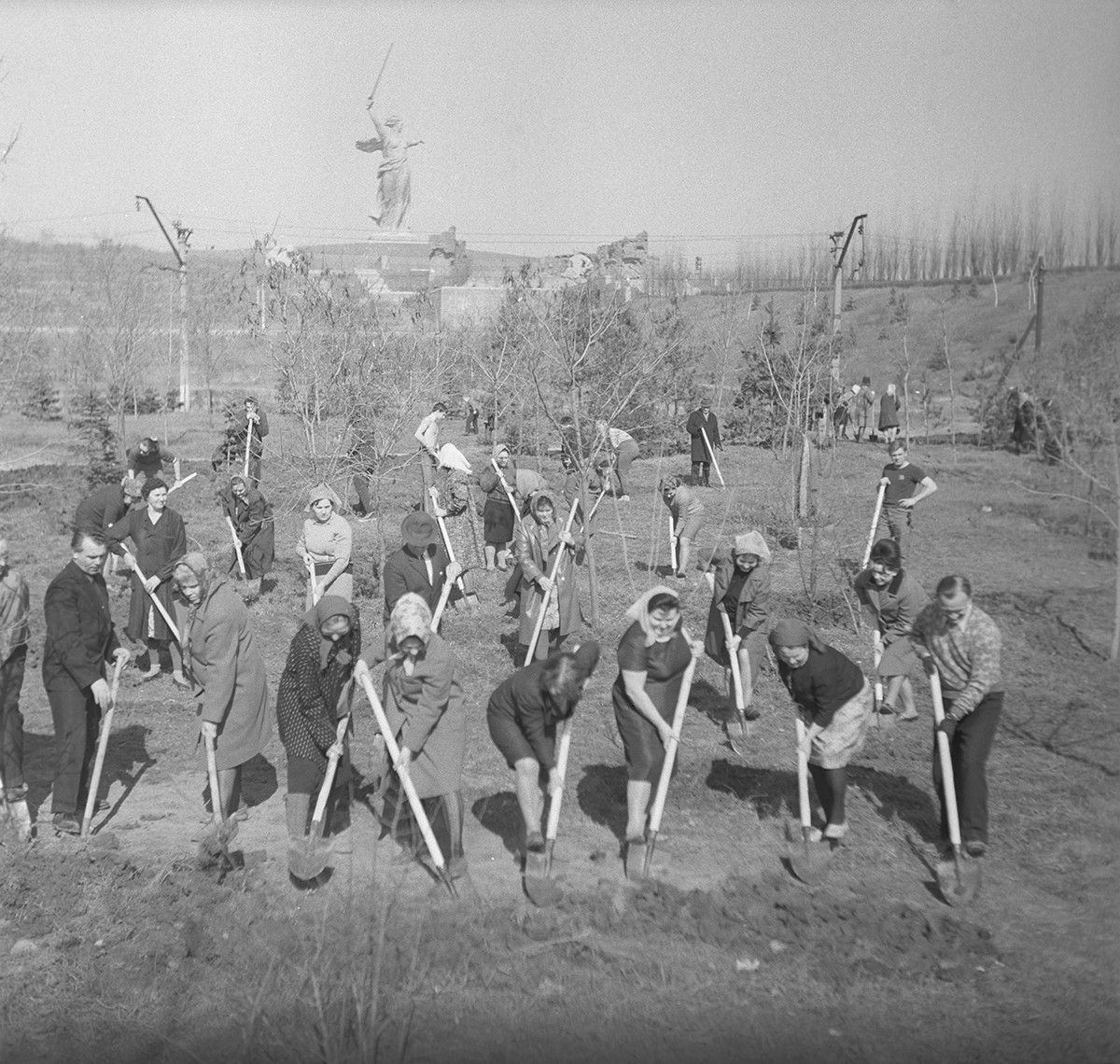 Weg mit dem Müll! Was war der sowjetische Subbotnik? (FOTOS) - Russia ...