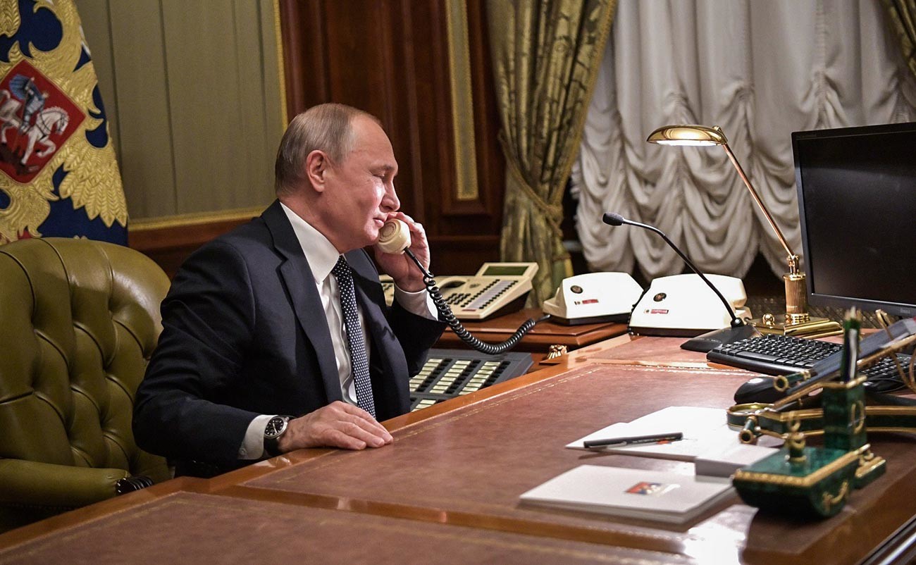 Hier spricht Putin: So erreichen Sie den Kreml telefonisch - Russia ...