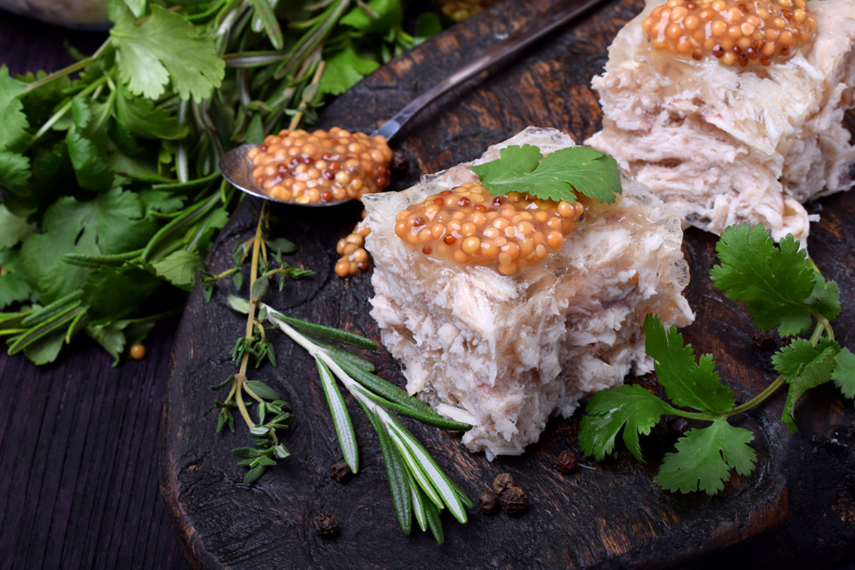 Spaghetti in brodo di latte e zucchero: le bizzarre combinazioni di ...