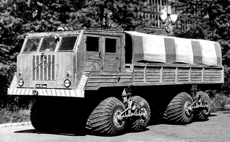 These GIANT UGLY vehicles were Soviet-made TERACRUZERS designed to beat ...