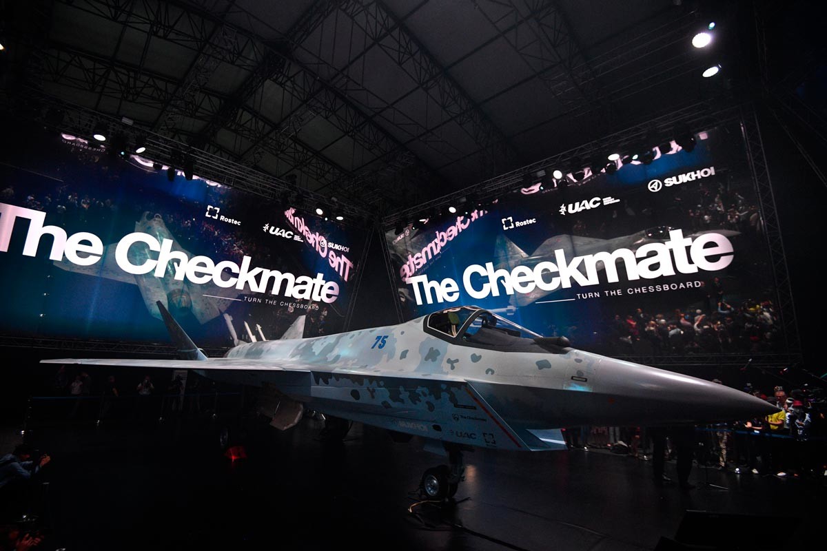 Why are buyers already lining up for the Russian Checkmate fighter jet ...