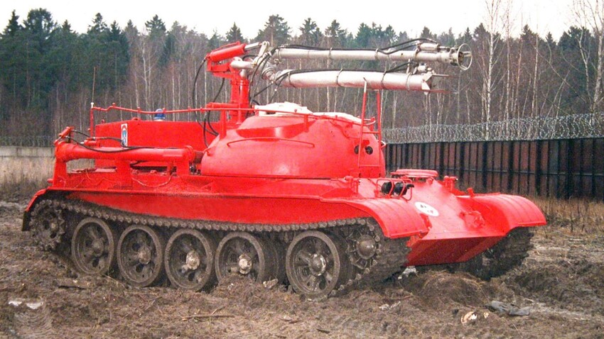 Why did the Soviets use TANKS to extinguish fires? (PHOTOS) - Russia Beyond