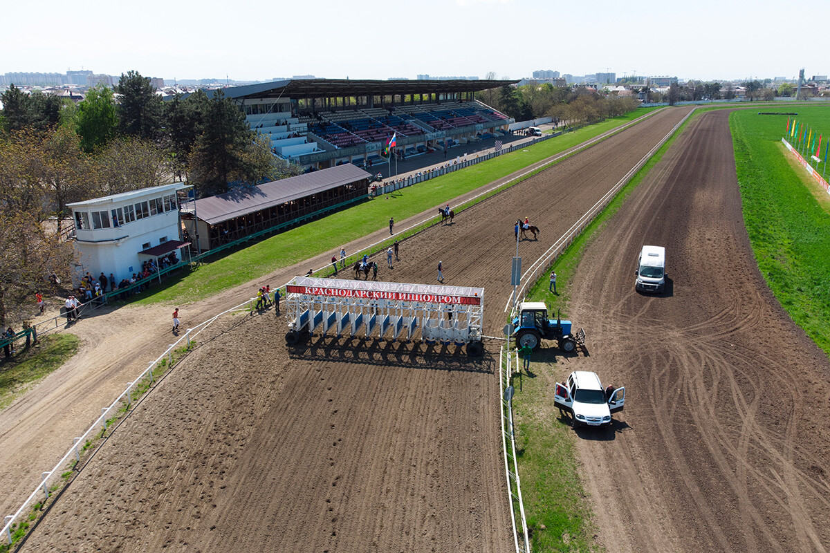 Top 5 Russian horse racetracks steeped in tradition (PHOTOS) - Russia ...