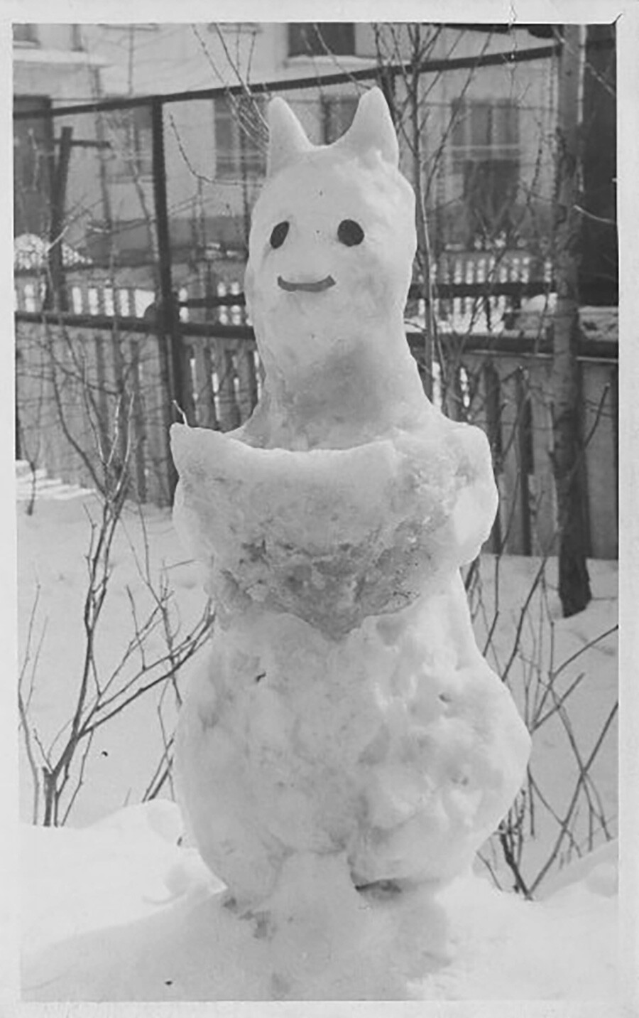 Russian snowmen in PHOTOS: 100 years of fun - Russia Beyond