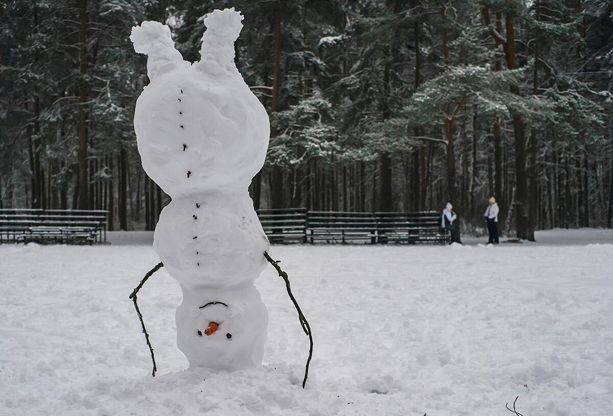 Russian snowmen in PHOTOS: 100 years of fun - Russia Beyond