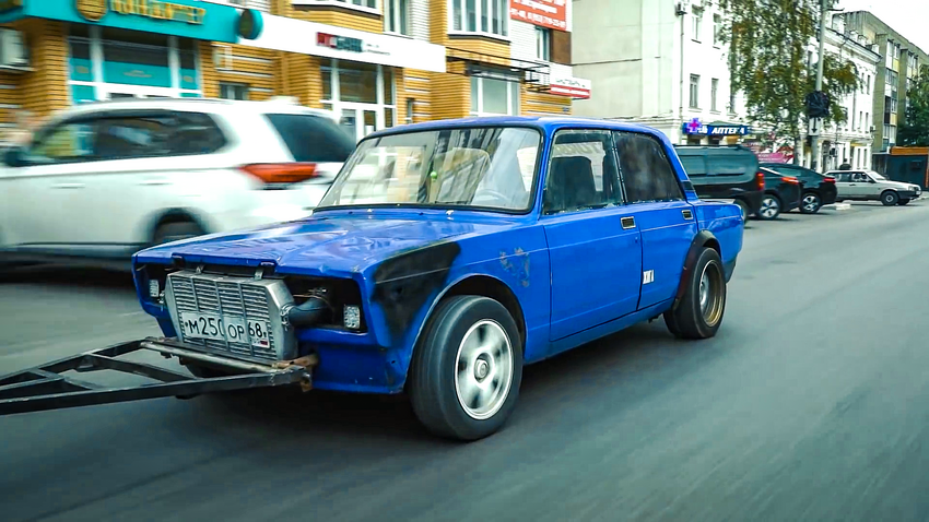 Turbo-LADA vs. Mercedes/AUDI/BMW?! (VIDEO) - Russia Beyond DE