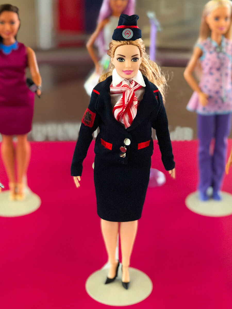 Lima Boneka Barbie yang Terinspirasi oleh Tokoh Perempuan Rusia yang ...