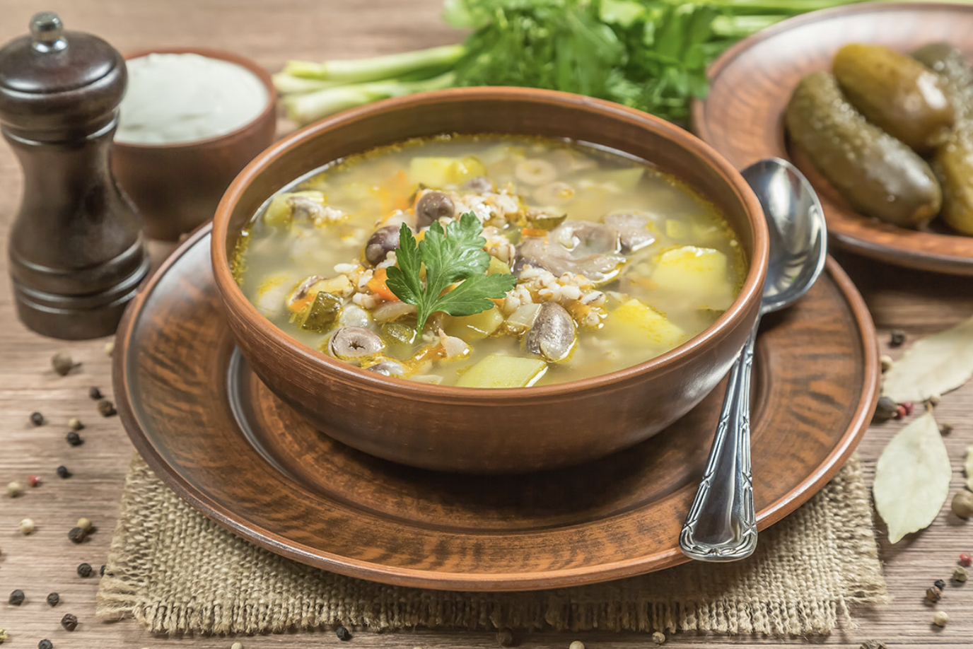 100 typische russische Gerichte (TEIL 4): Von Sauerkraut bis Ossetische ...