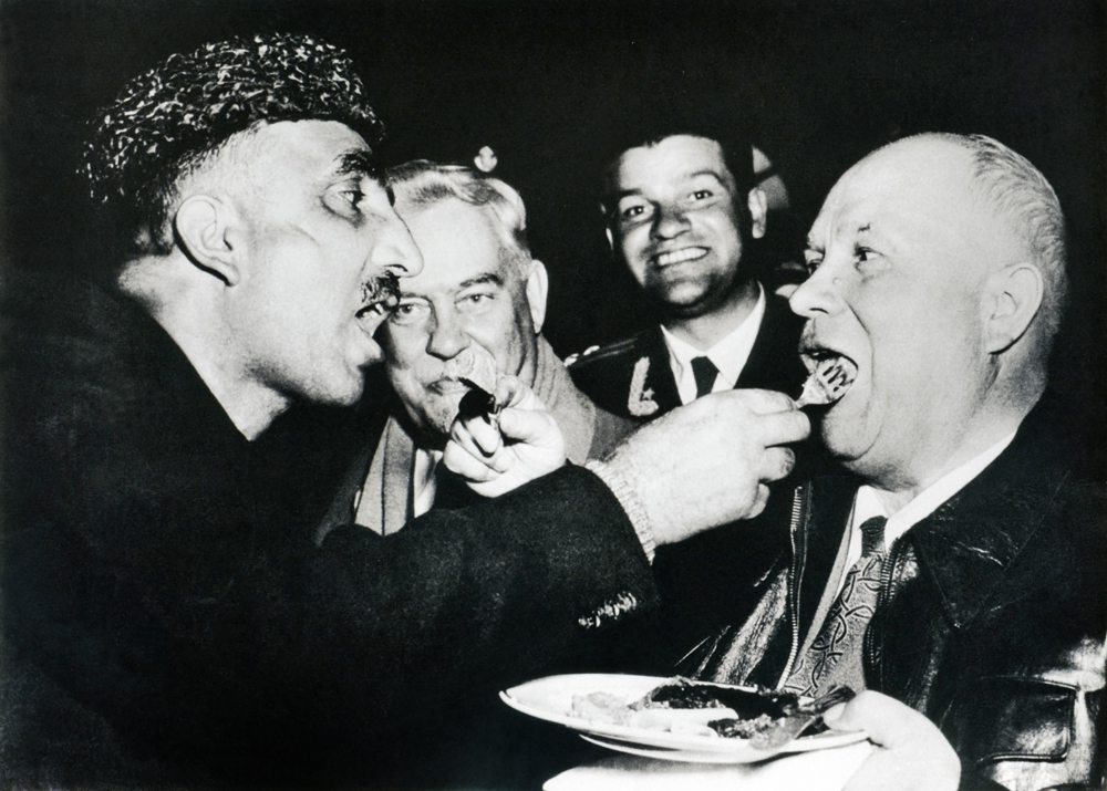 Dmitry Baltermants, the master of Soviet photographic Avant-Garde ...