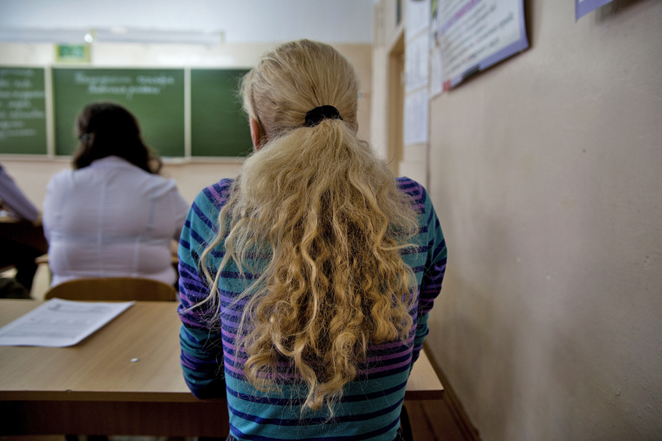 A day in the life of rural teacher Nina Ivanova - Russia Beyond