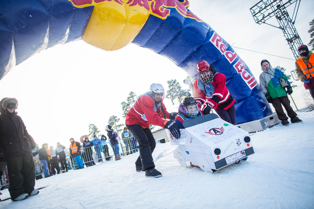 Extreme sledding on the slopes of the Ural Mountains - Russia Beyond