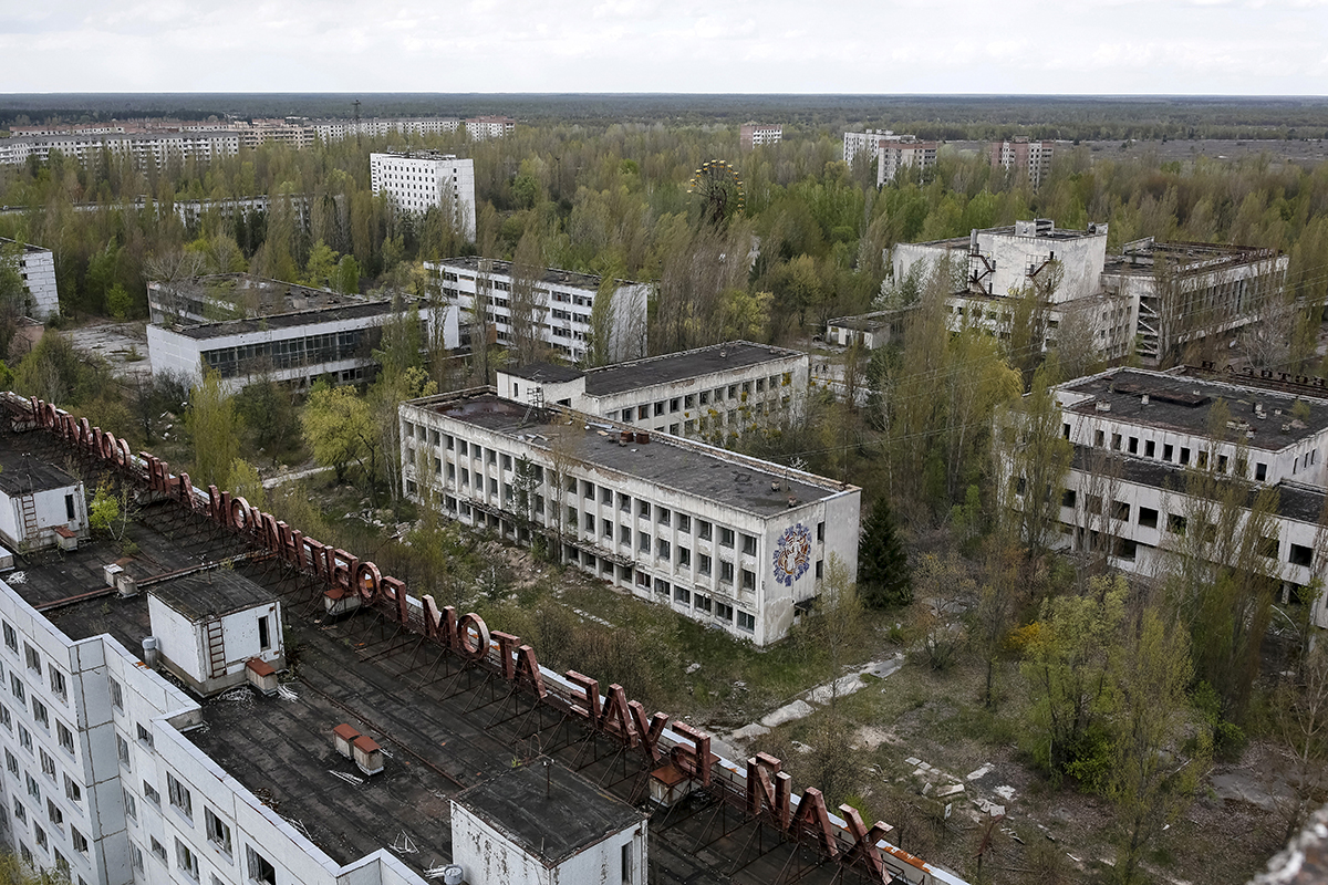 Poisoned land: 30 years after the Chernobyl nuclear disaster - Russia ...