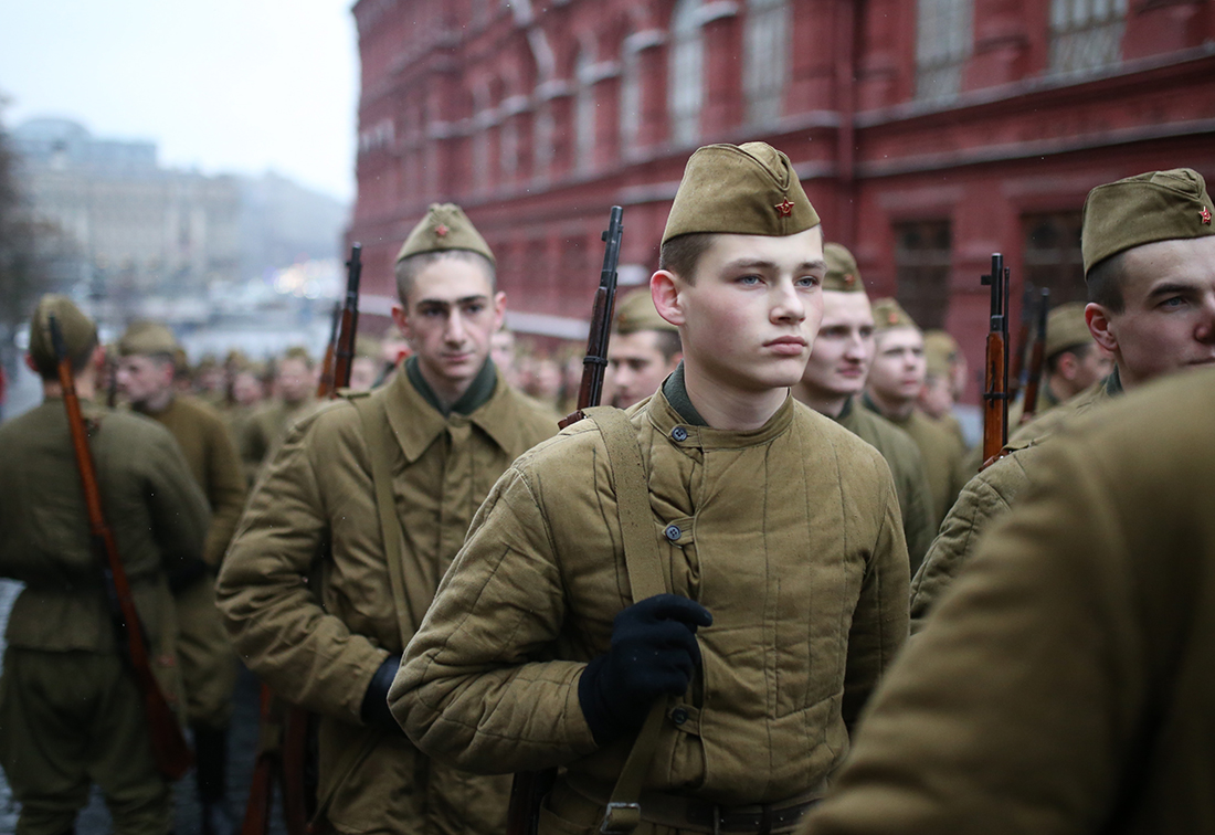 Moscow in a soldier’s greatcoat: A walk through military history and ...