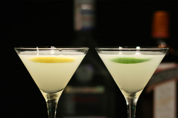 Russian cocktail "Balalaika", video recipe - Russia Beyond