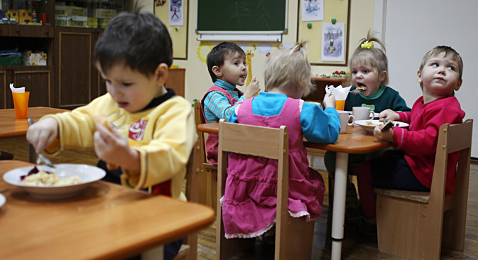 Adoption made easier for Russian citizens - Russia Beyond
