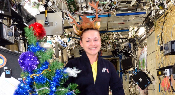 Elena Serova grows an apple tree on the International Space Station ...