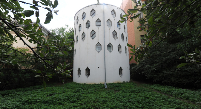Avatar of the Russian avant-garde: 5 key works by Konstantin Melnikov ...