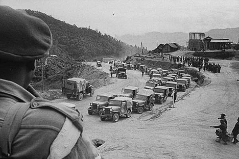 Putting behind 1962 war with China - Russia Beyond