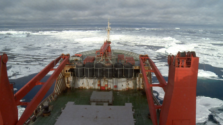 How scientists prepare Russia’s research stations for Antarctic winter ...
