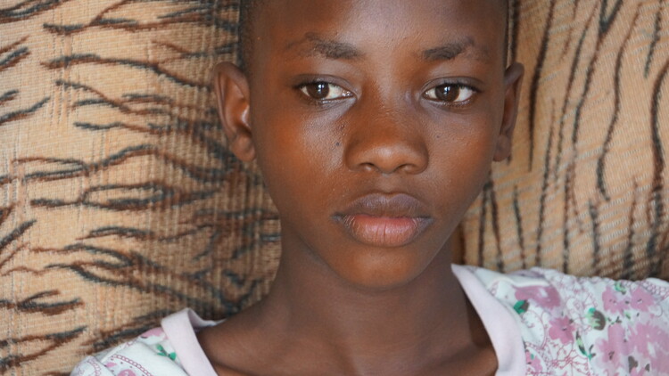 Tanzania's child marriage tradition. Trailer — RTD